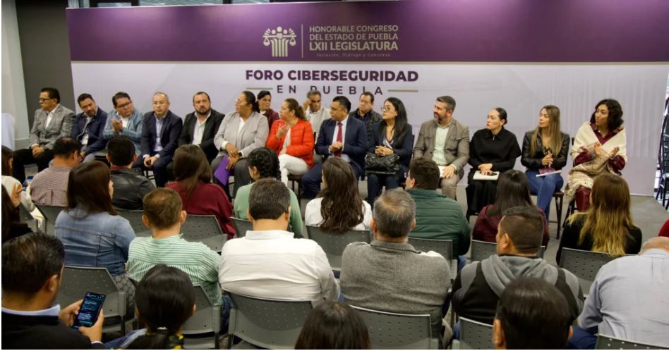 El laboratorio de la censura / Ruby Soriano - Mundo Nuestro